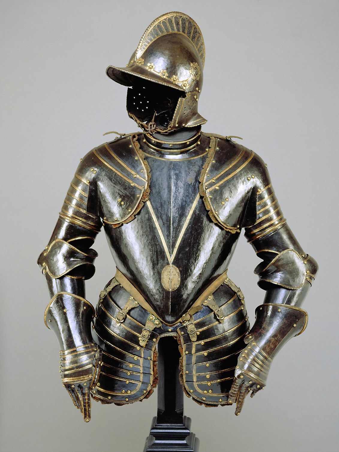 Halber Harnisch - Kunstwerke - Kunsthistorisches Museum - KHM.at