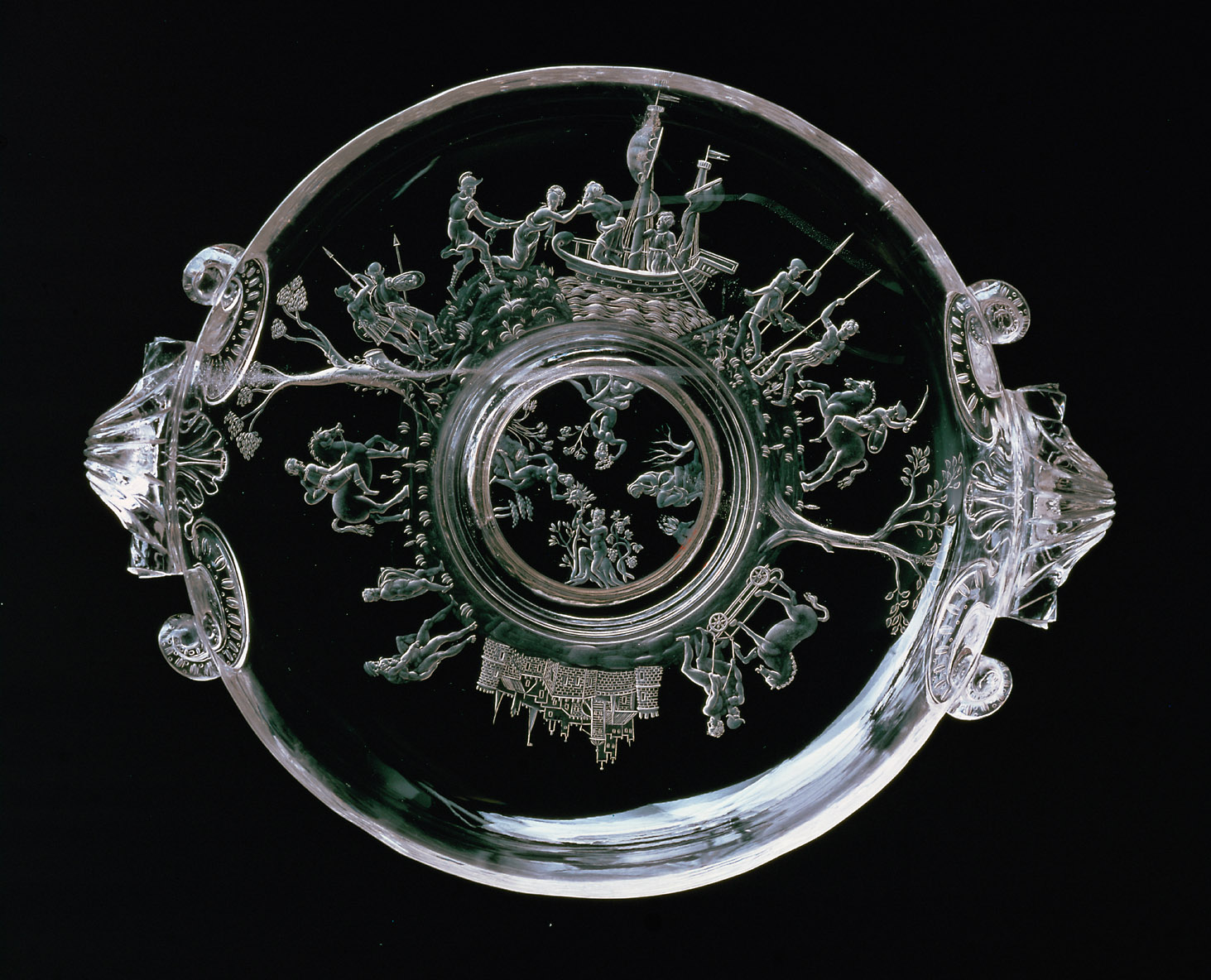 Dish with Scenes from the Troy Saga - Artworks - Kunsthistorisches ...